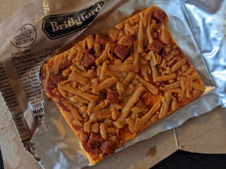 【米軍MREレーション】2018年製No.23「PIZZA SLICE, PEPPERONI」の実食レビュー！米軍待望のピザ！ - MRE.JP