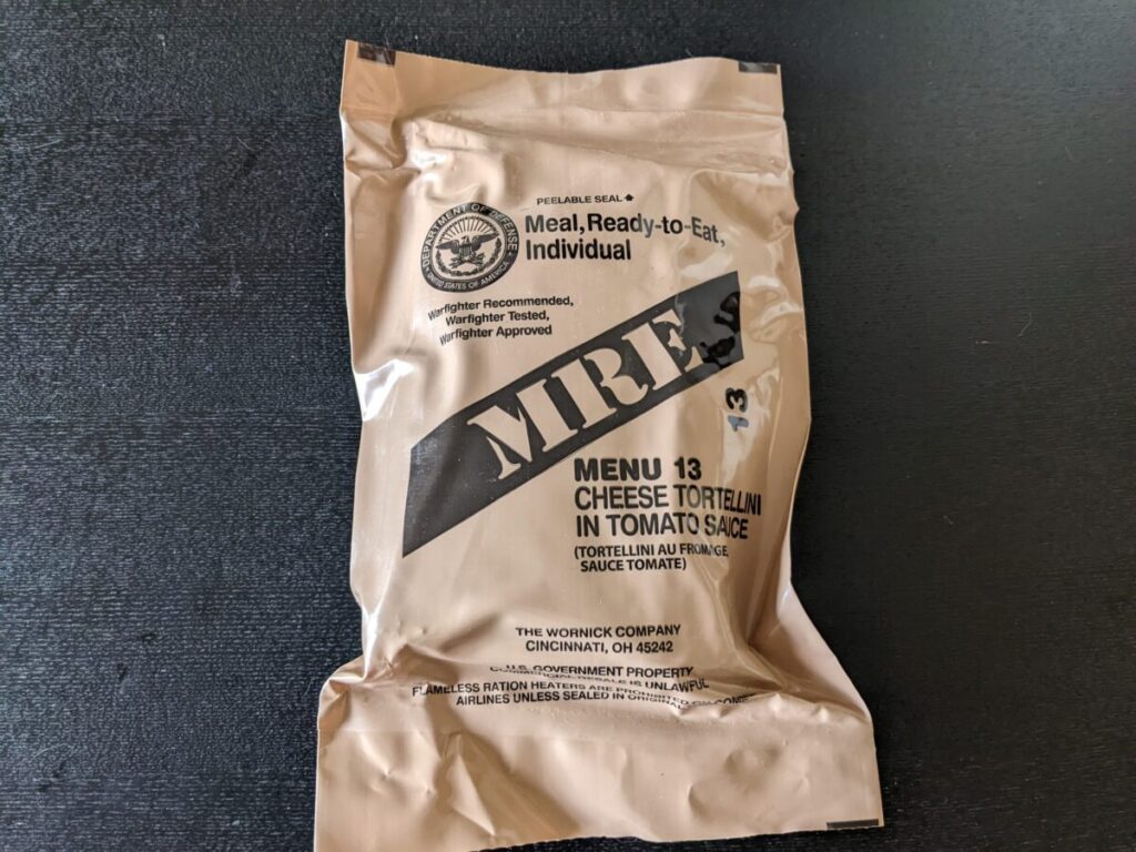 【写真のみ】2017年製米軍MREメニューNo.13「CHEESE TORTELLINI IN TOMATO SAUCE」 - MRE.JP