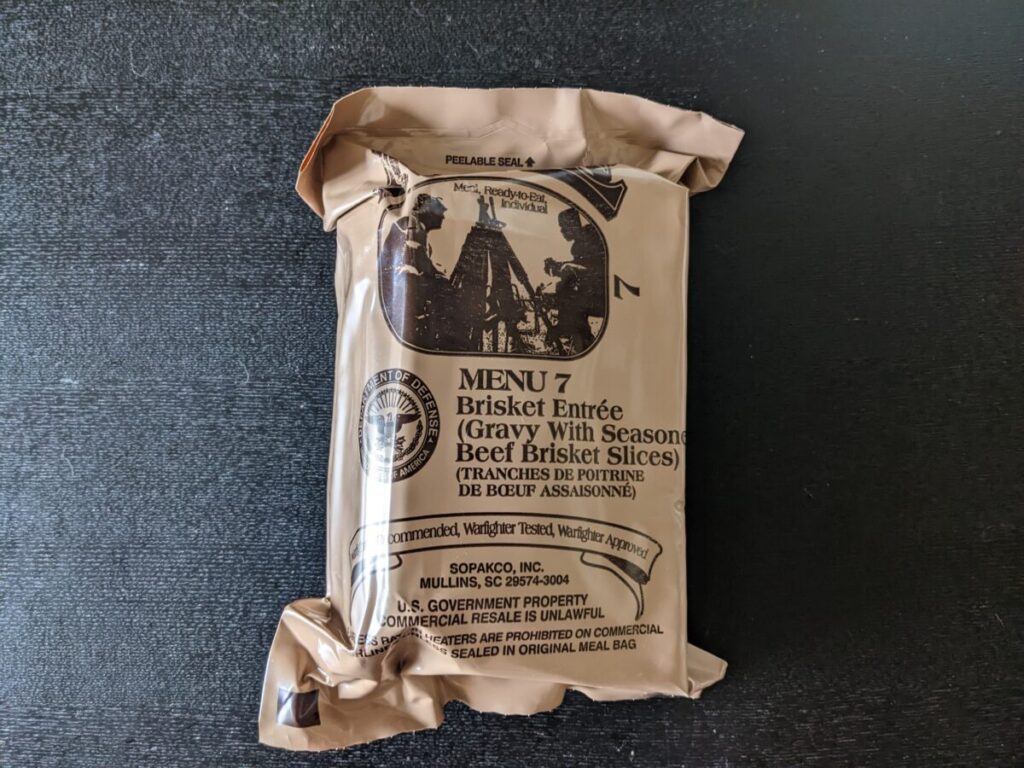 【写真のみ】2017年製米軍MREメニューNo.7「Brisket Entree(Gravy With Seasoned Beef ...