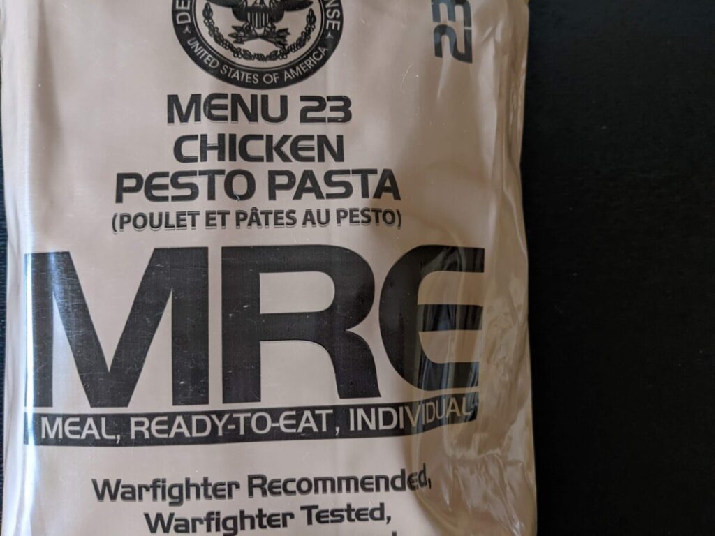 【写真のみ】2017年製米軍MREメニューNo.23「CHICKEN PESTO PASTA」 - MRE.JP