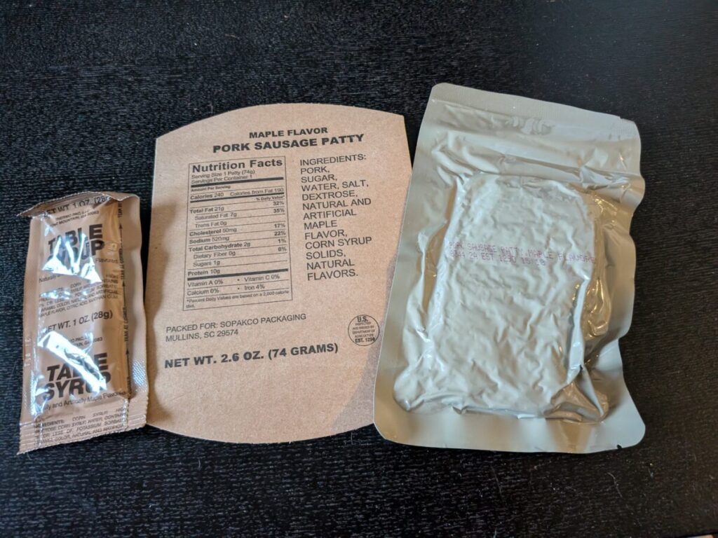 【写真のみ】2019年製米軍MREメニューNo.17「Pork Sausage Patty, Maple Flavored」 - MRE.JP