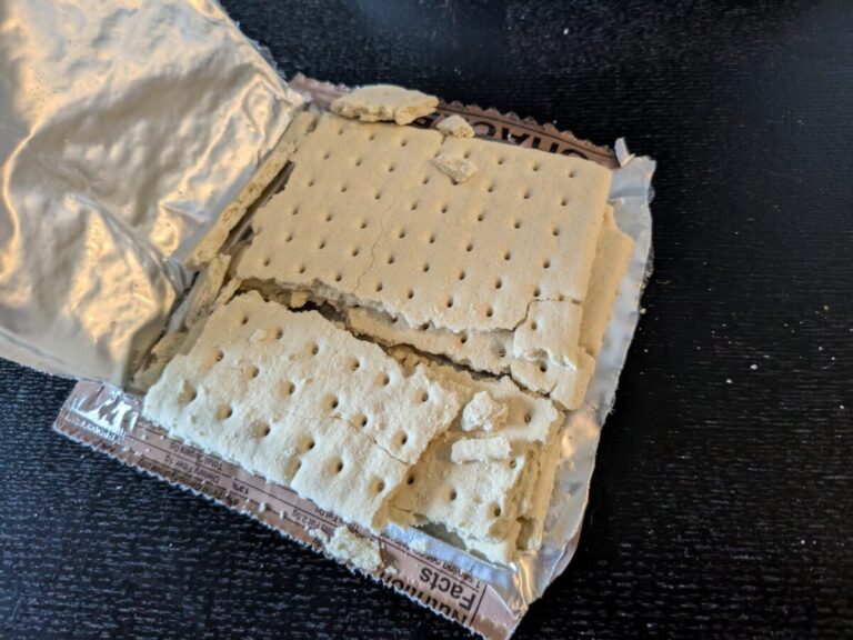 【写真のみ】2019年製米軍MREメニューNo.17「Pork Sausage Patty, Maple Flavored」 - MRE.JP