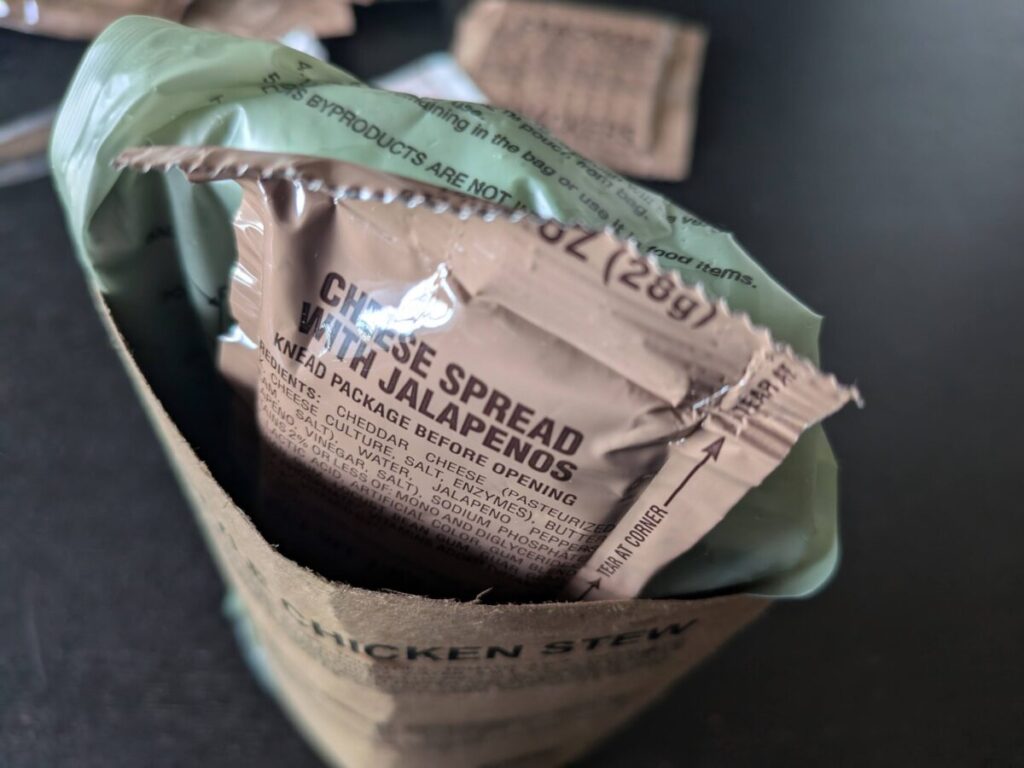 【写真のみ】2019年製米軍MREメニューNo.15「MEXICAN STYLE CHICKEN STEW」 - MRE.JP